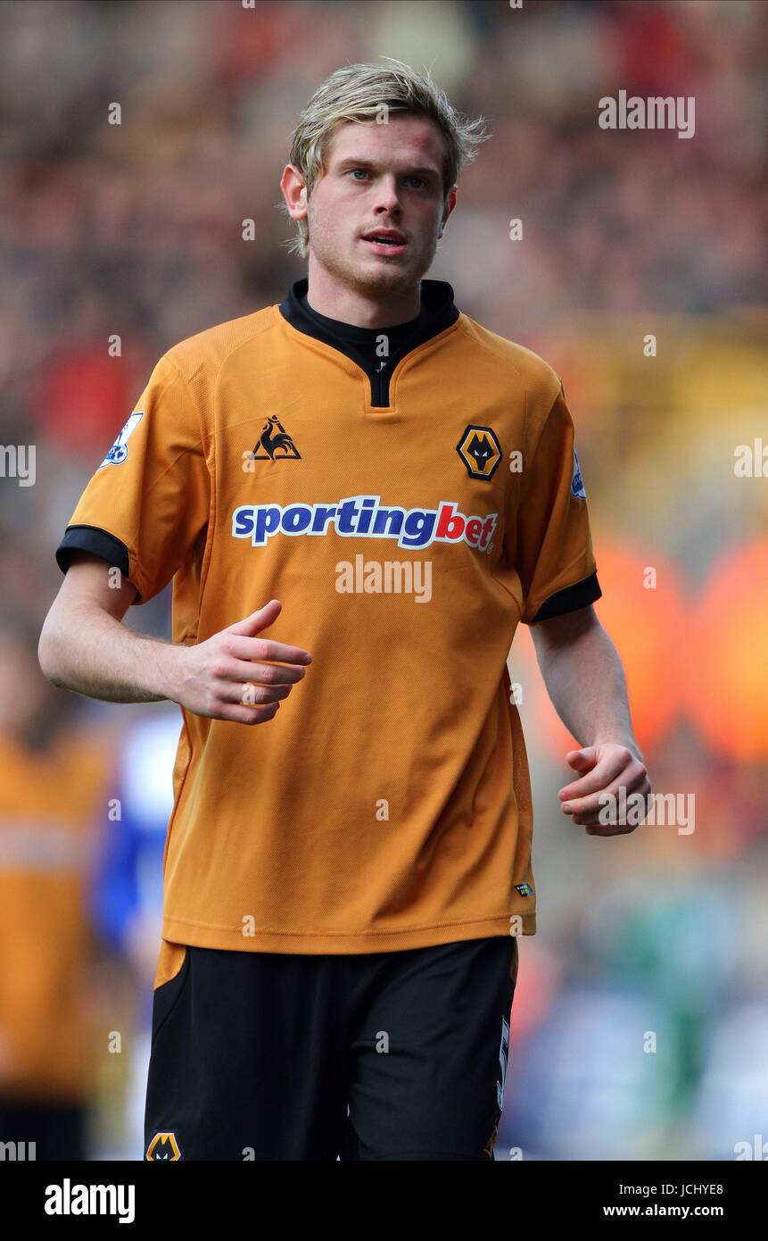 Full length football wolves hi-res stock photography and images - Alamy