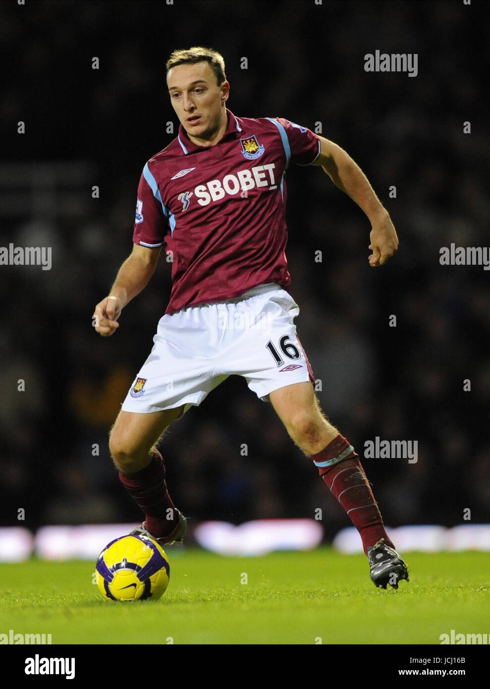 Mark noble 2009 hi-res stock photography and images - Alamy
