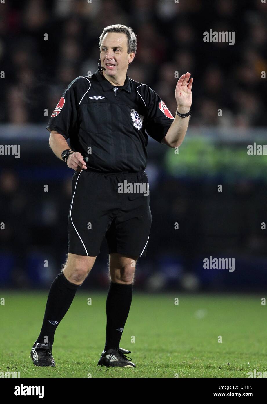 Referee alan wiley hi-res stock photography and images - Alamy