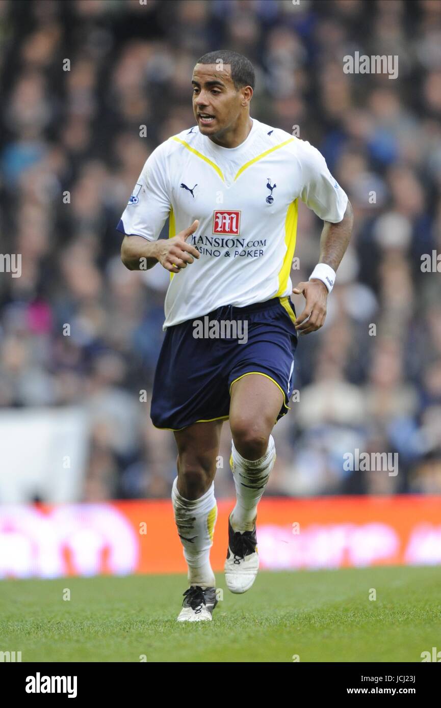 Tom huddlestone spurs hi-res stock photography and images - Alamy