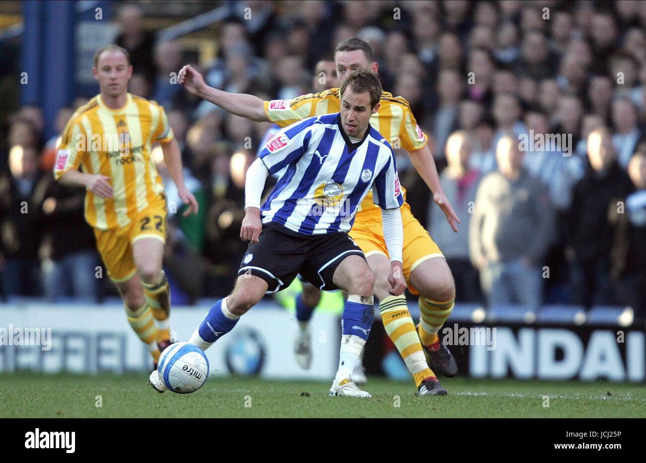 LUKE VARNEY & KEVIN NOLAN SHEFFIELD WEDNESDAY V NEWCASTLE SHEFFIELD ...