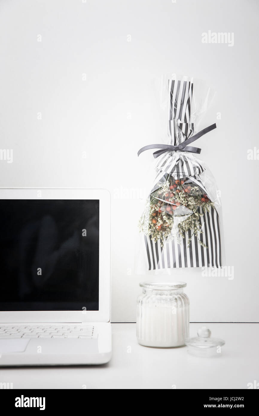 Laptop computer background flowers hi-res stock photography and images ...