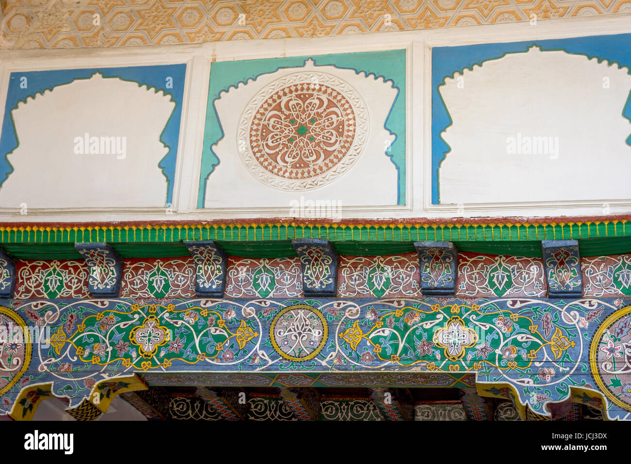 Hazrat khizr mosque detail on wall hi-res stock photography and images ...