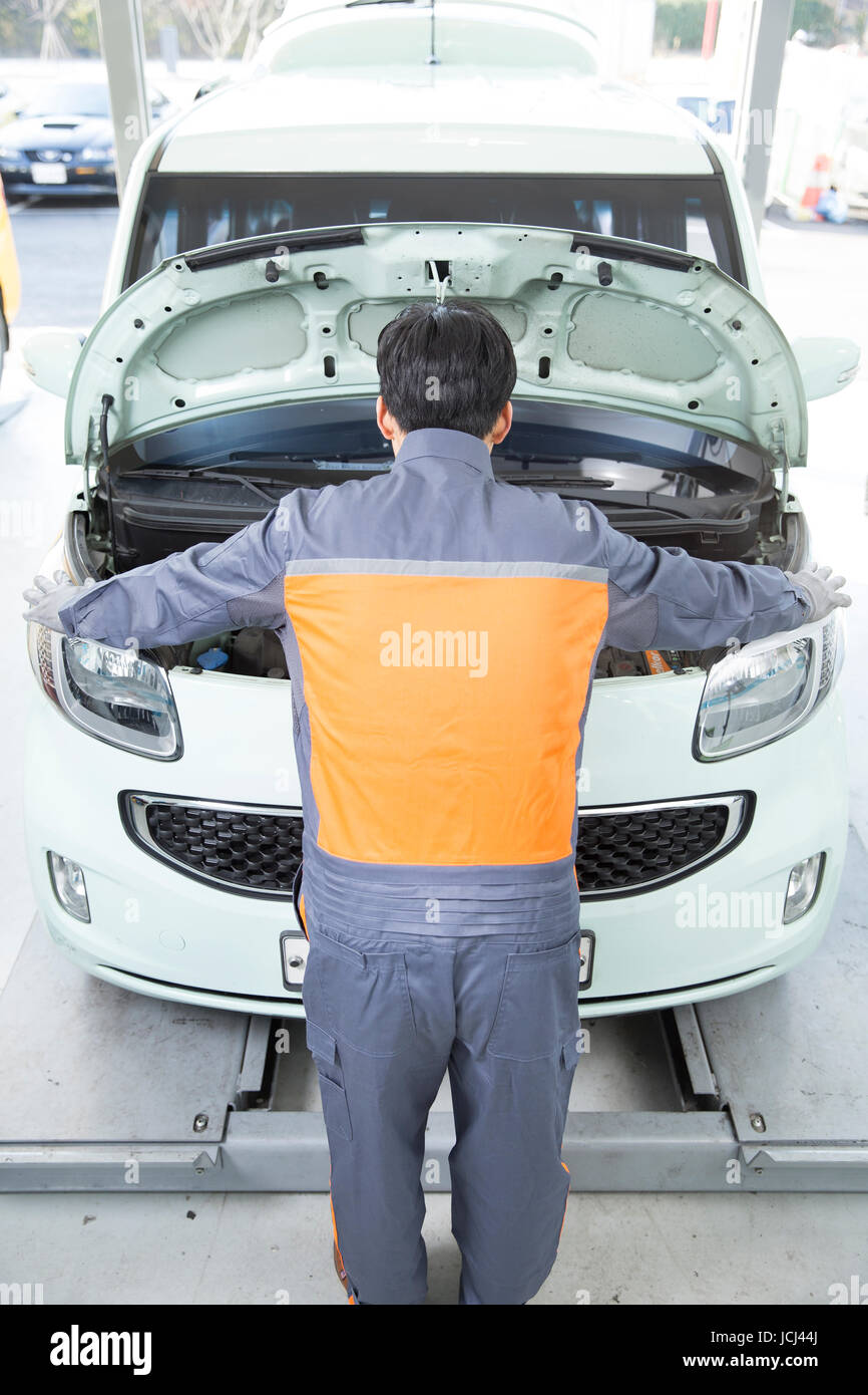 Back at the car hi-res stock photography and images - Alamy