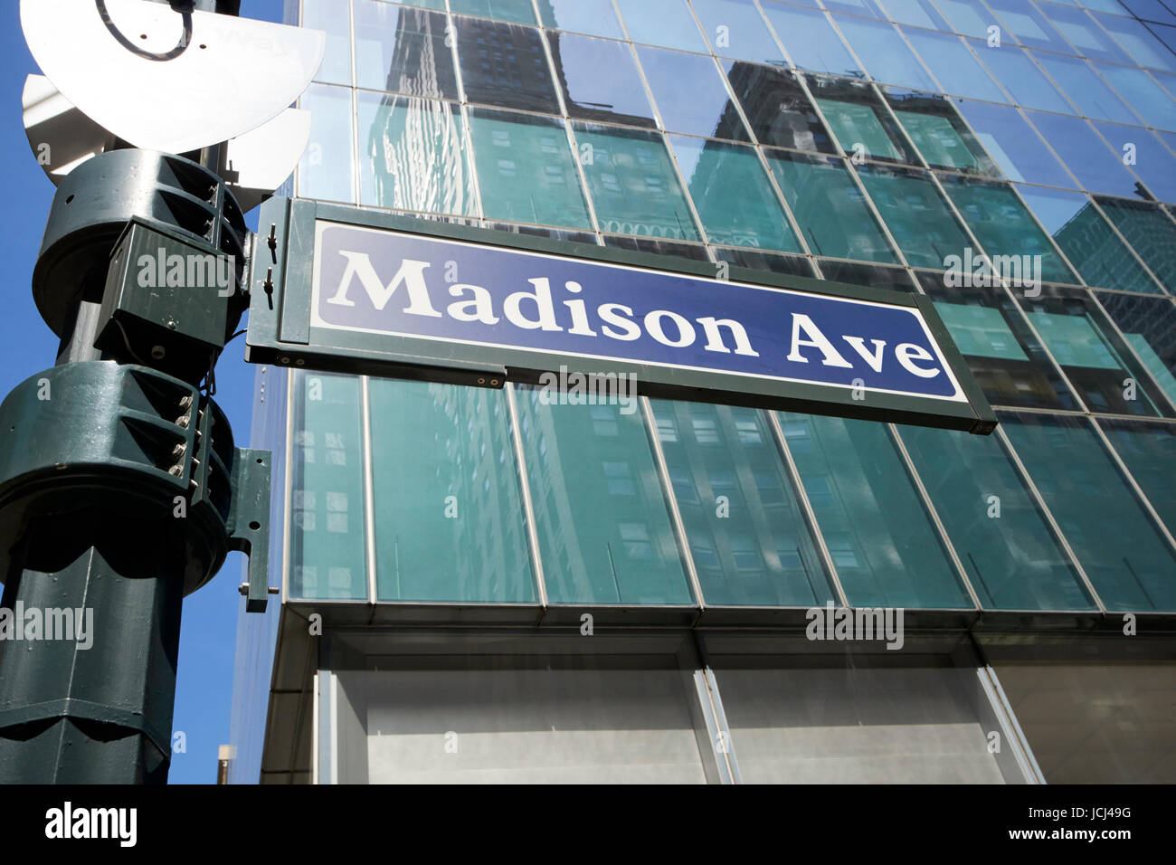 Madison avenue advertising hi-res stock photography and images - Alamy