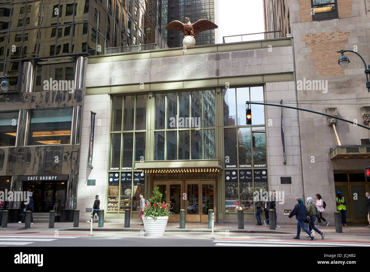 Terminal entrance hi-res stock photography and images - Alamy