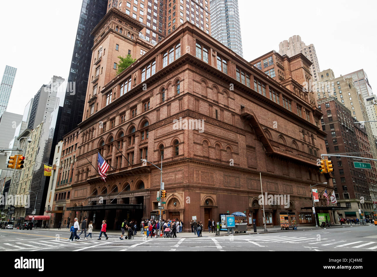 Carnegie hall hi-res stock photography and images - Alamy