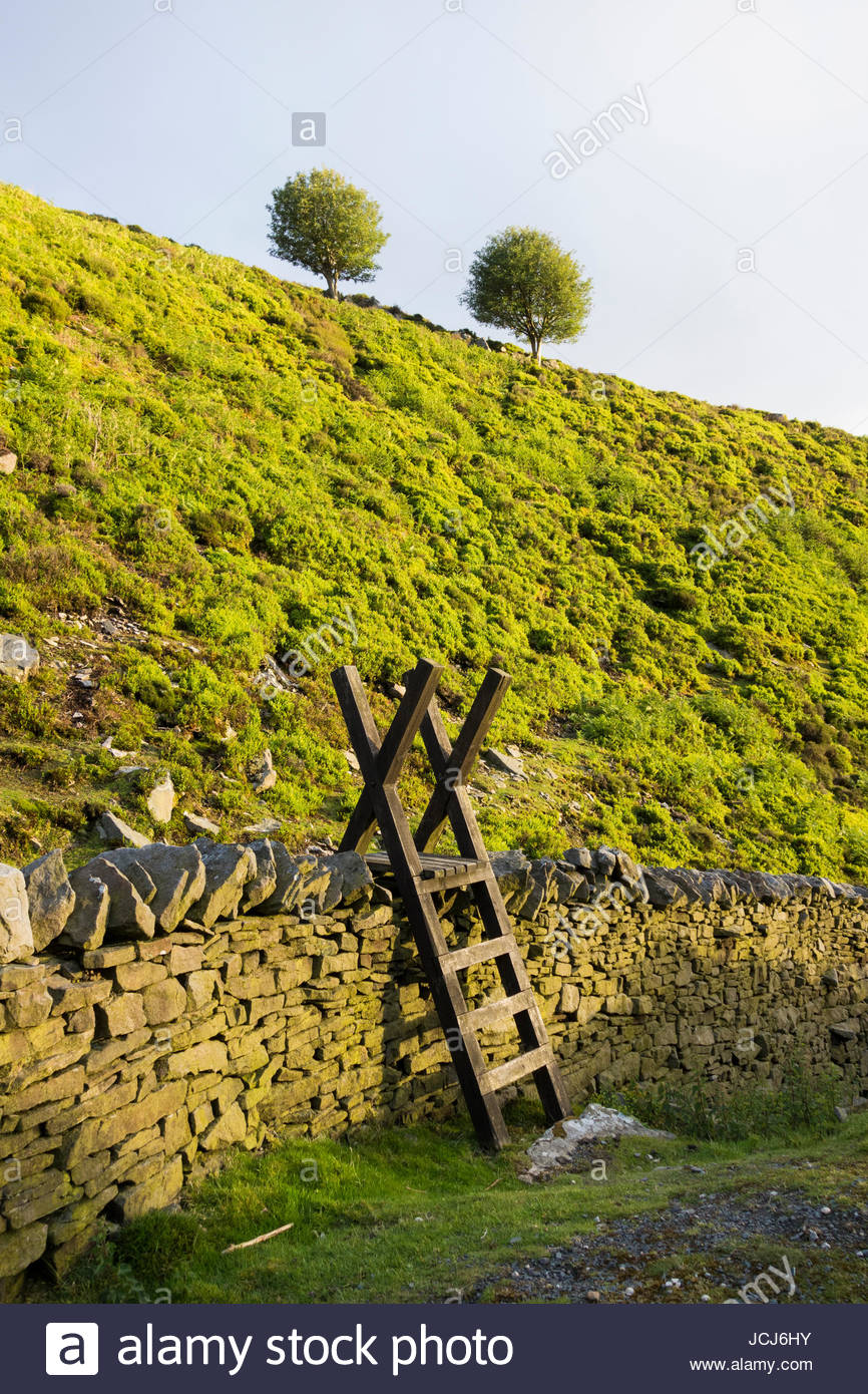 Stone Wall And Stile High Resolution Stock Photography and Images - Alamy