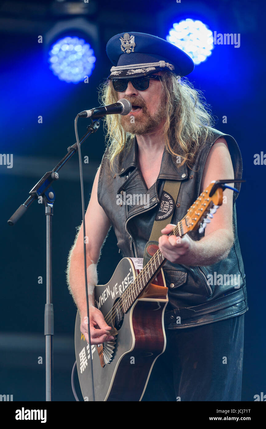 Julian cope hi-res stock photography and images - Alamy