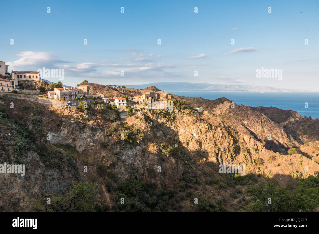 Coastal landscape ionian sea eastern Sicily Stock Photo - Alamy
