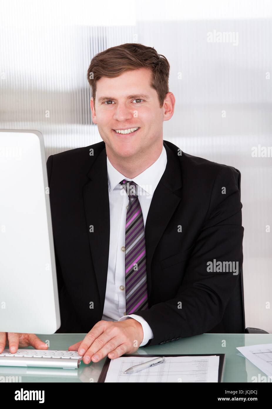 deal business transaction Stock Photo - Alamy