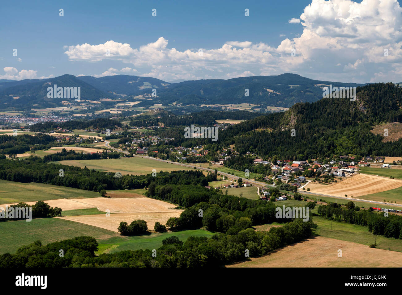 Burg hochosterwitz castle hi-res stock photography and images - Alamy