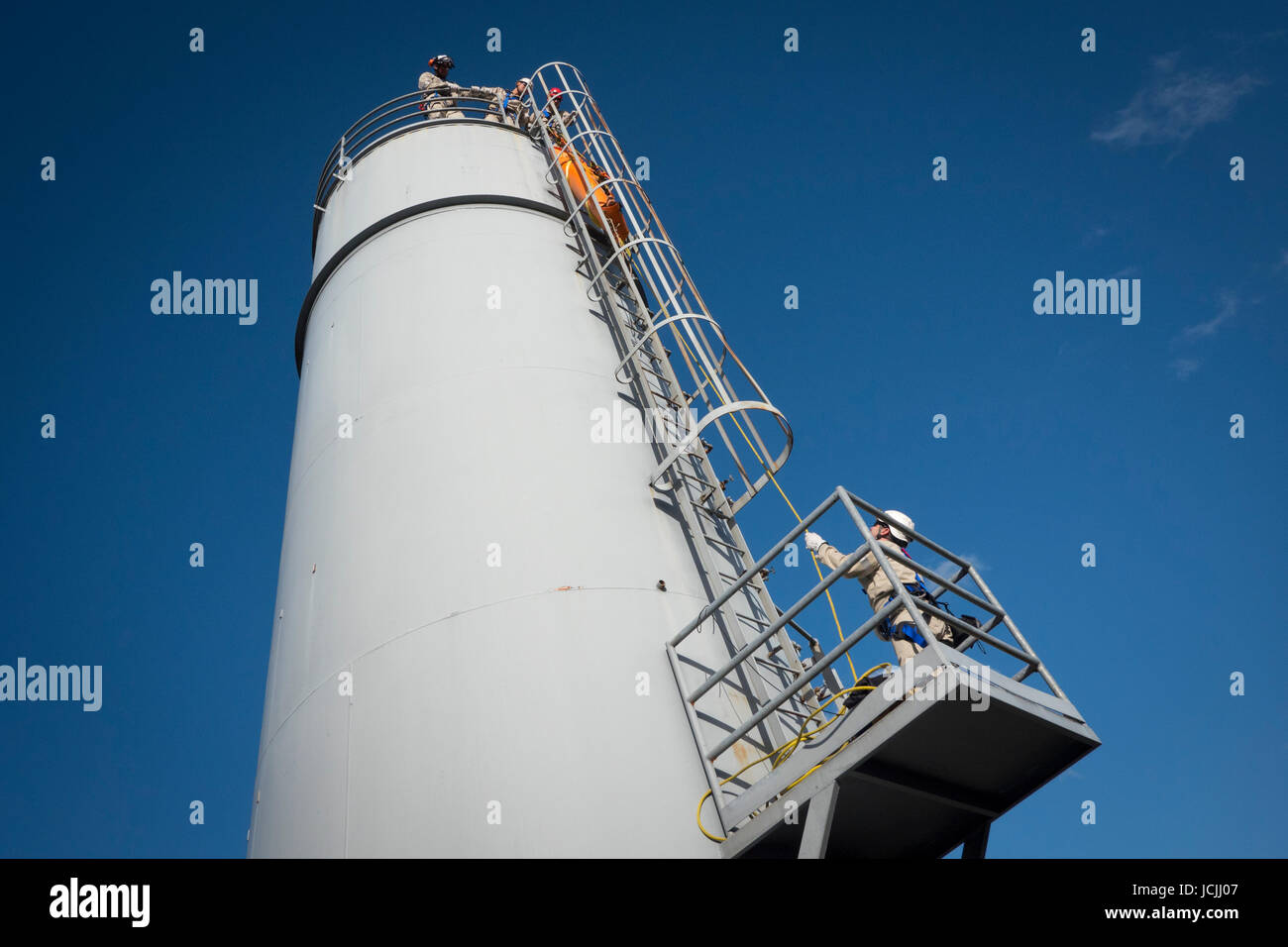 Confined space rescue training hi-res stock photography and images - Alamy
