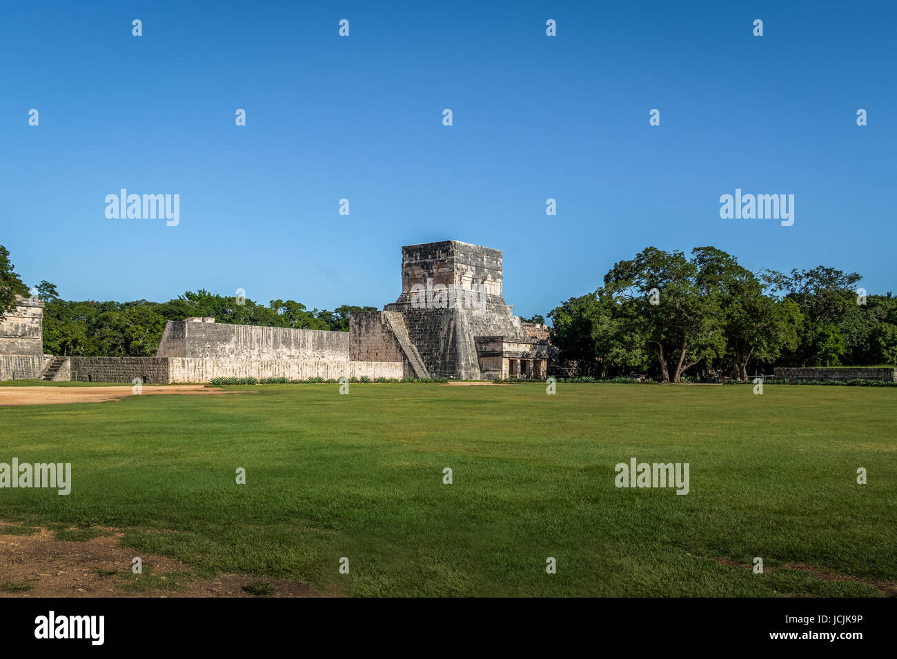 Juego de pelota maya hi-res stock photography and images - Alamy