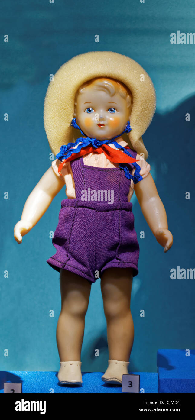 1950s girl with toy doll hi-res stock photography and images - Alamy