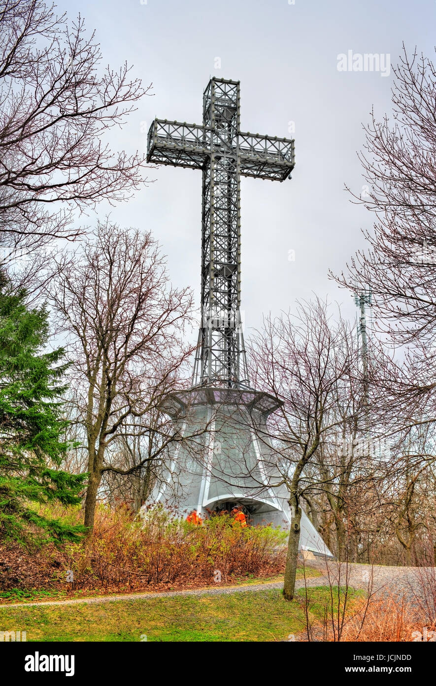 The Mount Royal Cross, built in 1924 - Montreal, Canada Stock Photo - Alamy