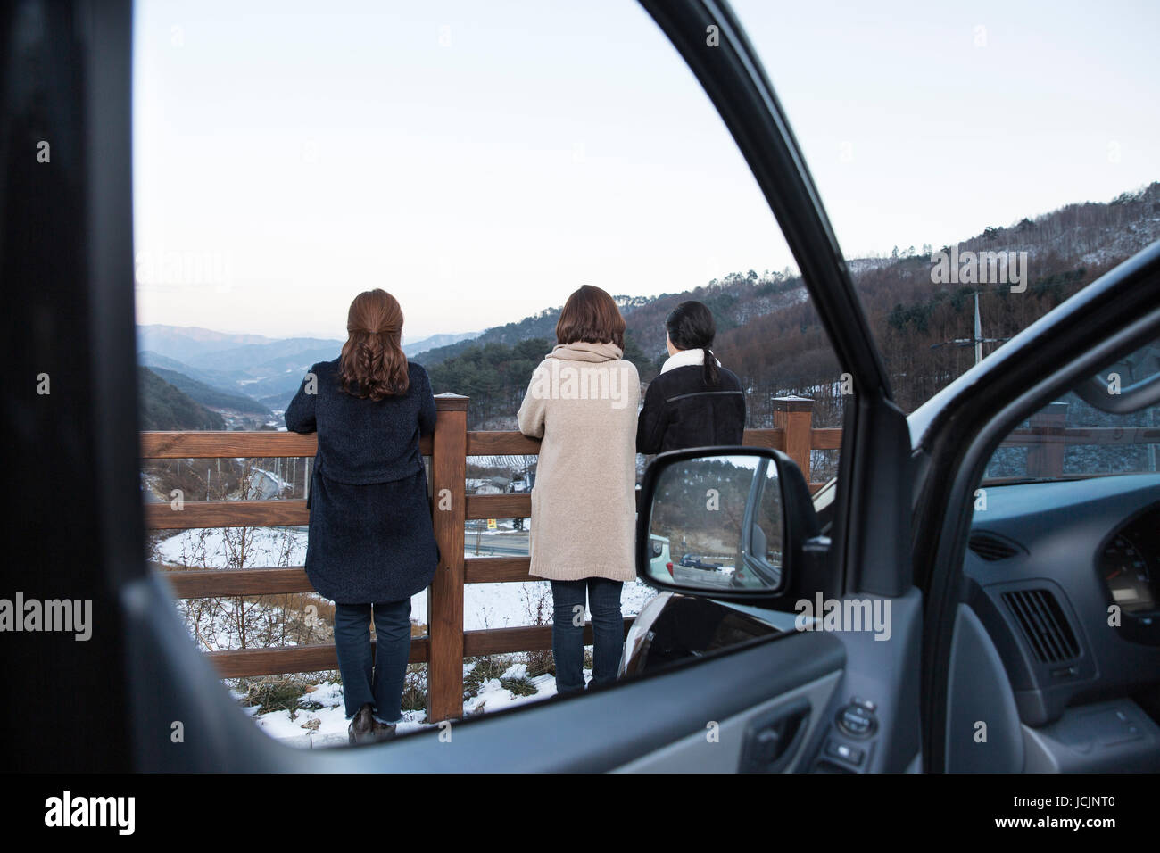 Car going into back of car hi-res stock photography and images - Alamy