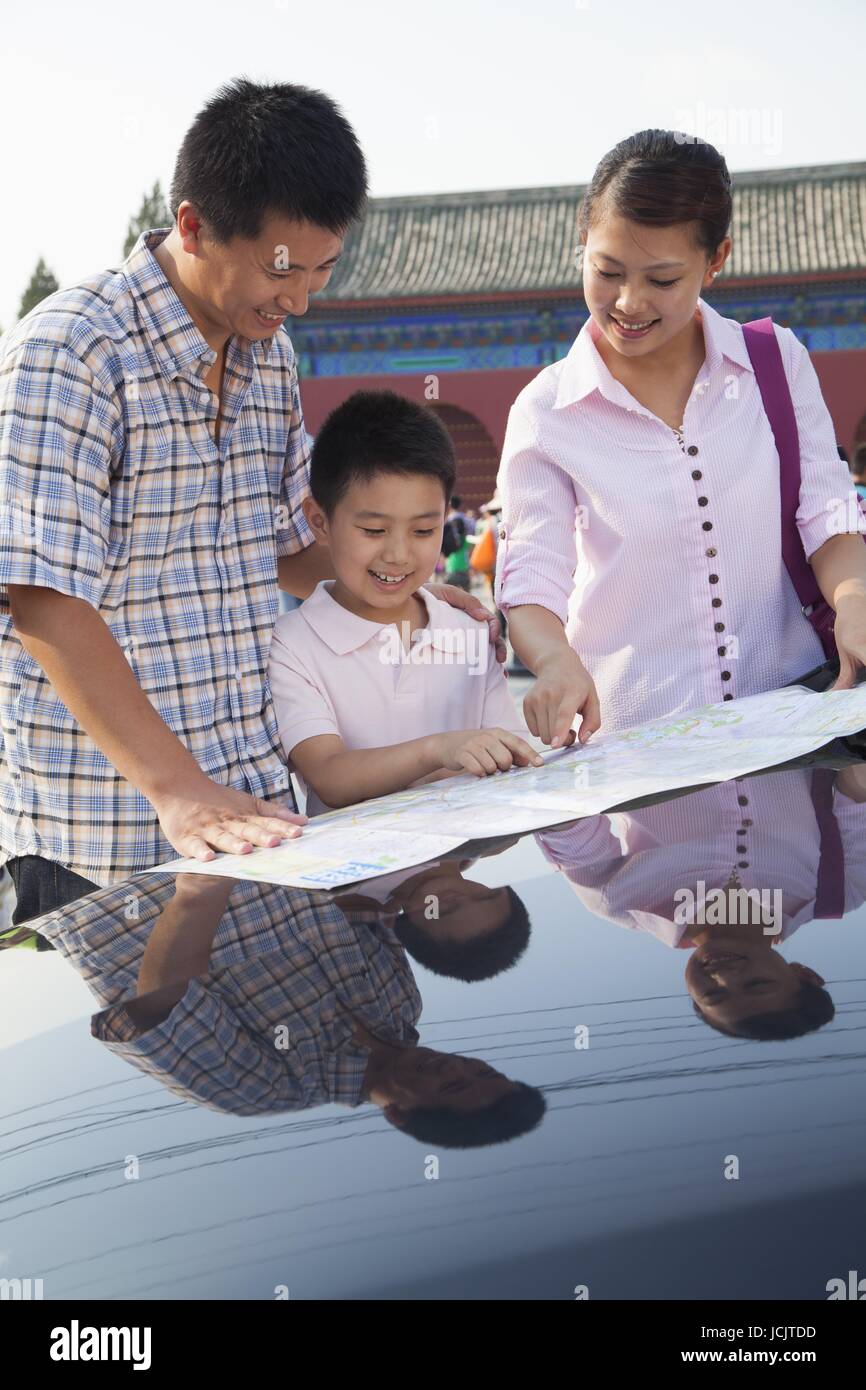 Chinese vertical world map hi-res stock photography and images - Alamy