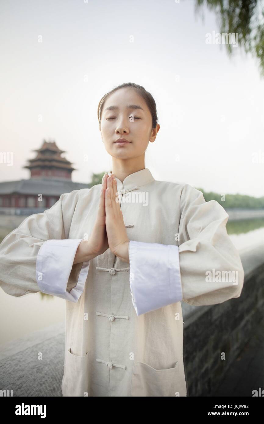 standing front view Stock Photo - Alamy