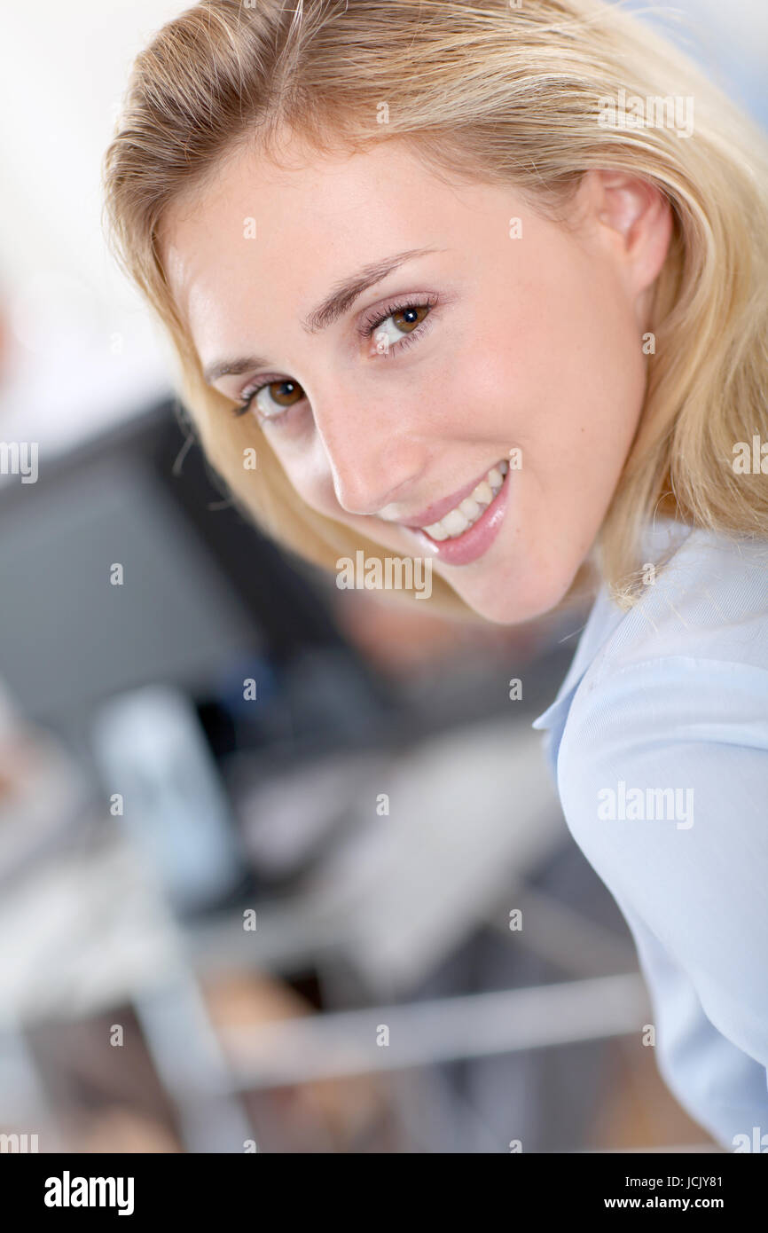 Portrait of smiling office worker Stock Photo - Alamy Portrait of smiling office worker Stock Photo - Alamy
