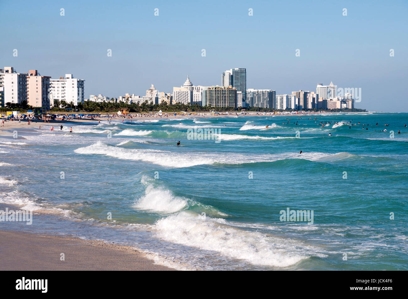 Surfing in miami hi-res stock photography and images - Alamy