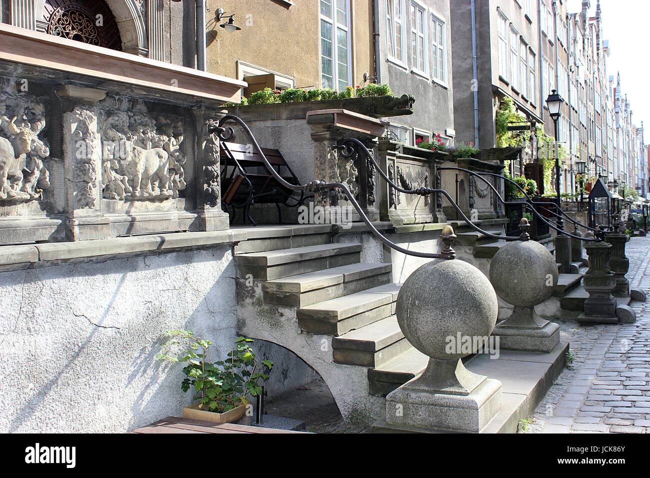 Haus mit Beischlag in Danzig Stock Photo - Alamy