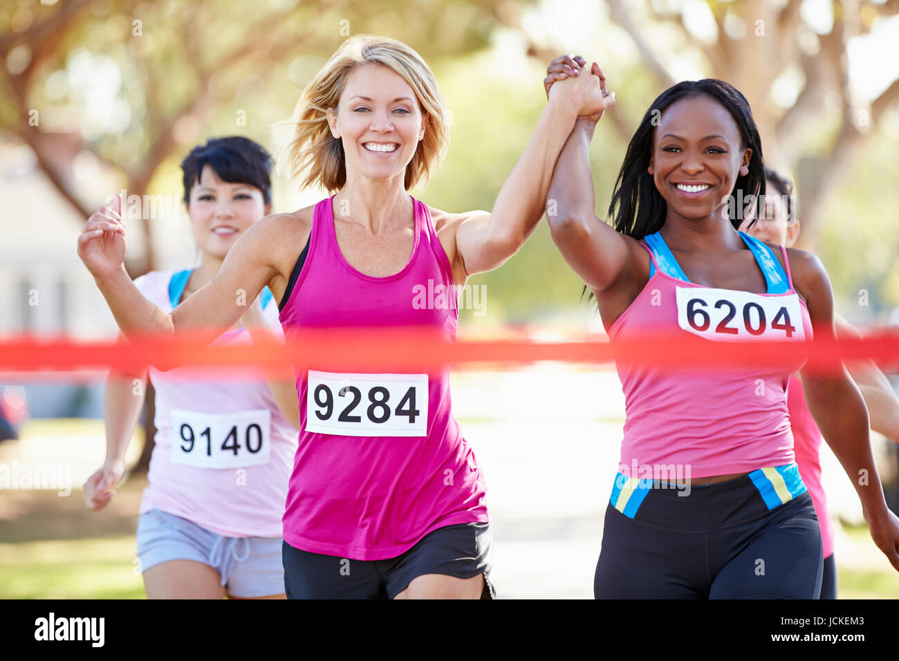 Finishing race hi-res stock photography and images - Alamy