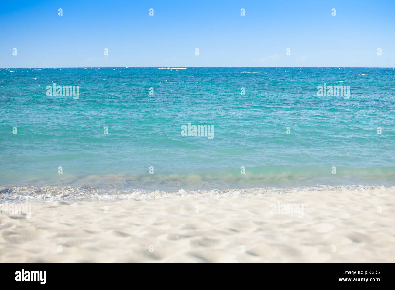 Beautiful photo of ocean view at the beach Stock Photo - Alamy