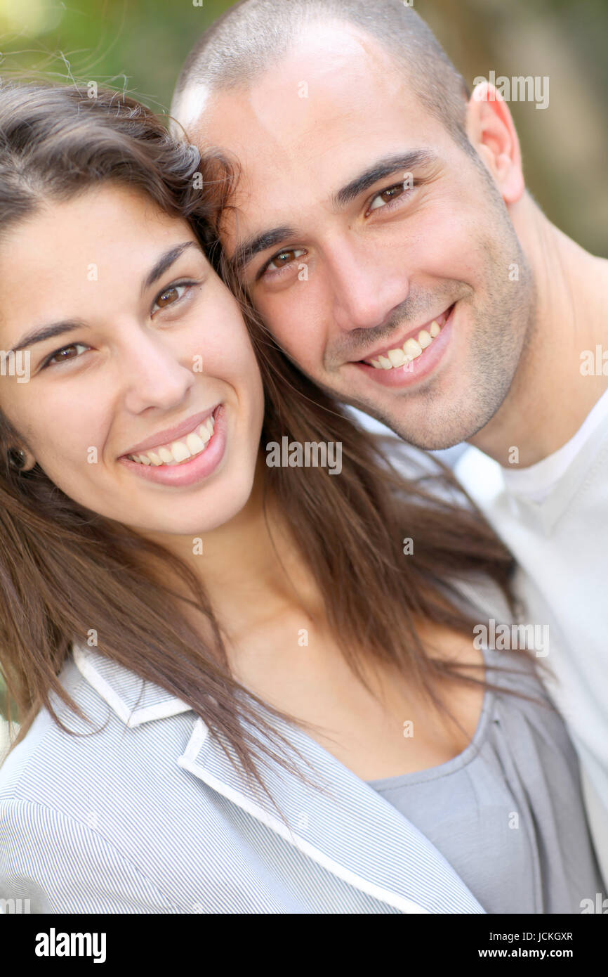 Young lovin couple in town Stock Photo - Alamy