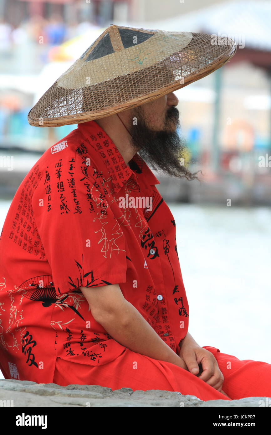 Traditioneller chinese hi-res stock photography and images - Alamy