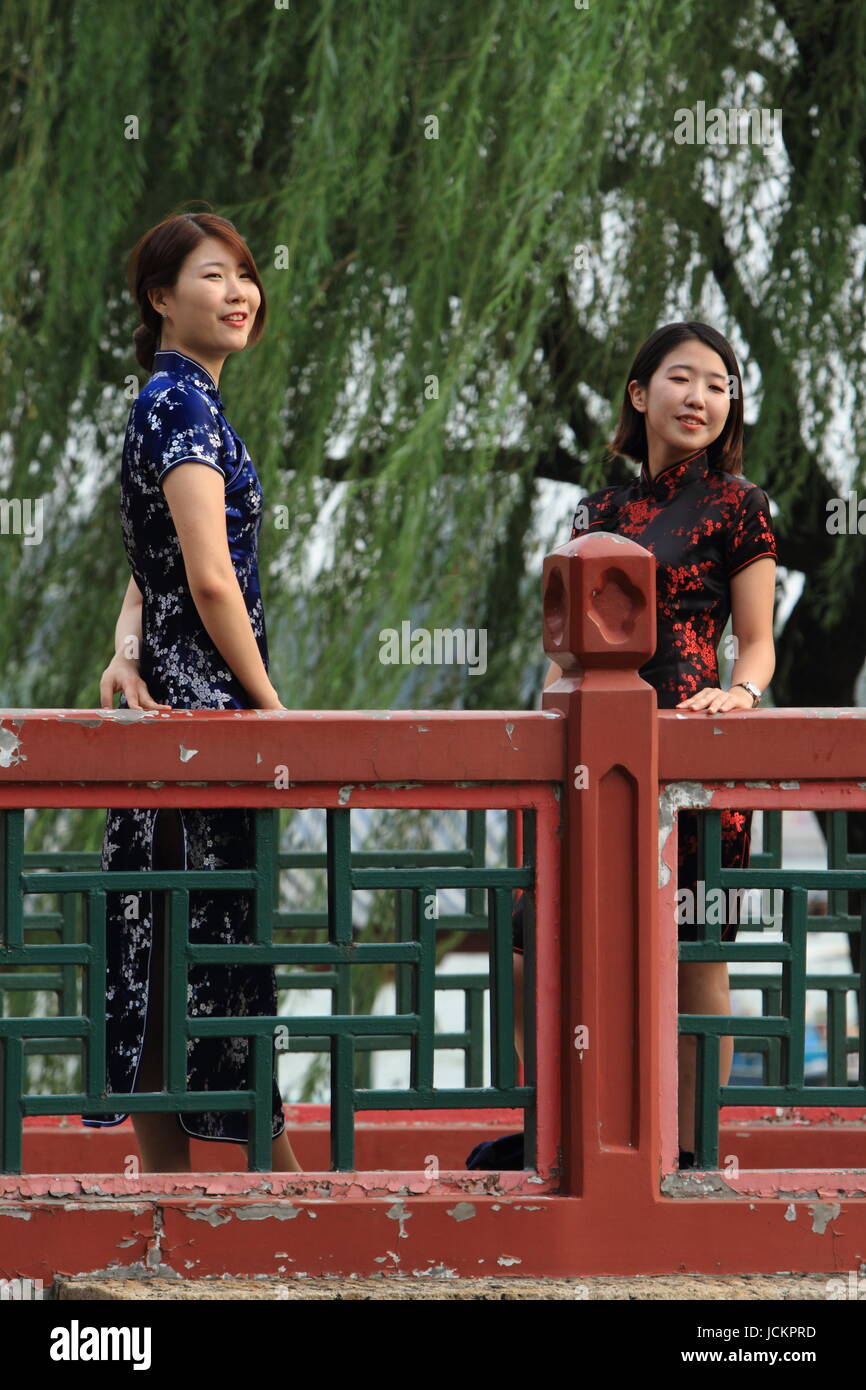 Chinesin Stock Photos & Chinesin Stock Images - Alamy