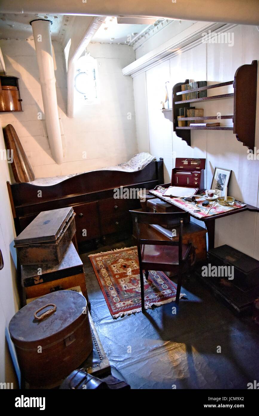 Officers cabin hi-res stock photography and images - Alamy