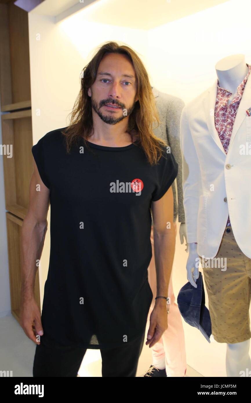 Florence Pitti Immagine Man, dj Bob Sinclar Stock Photo - Alamy