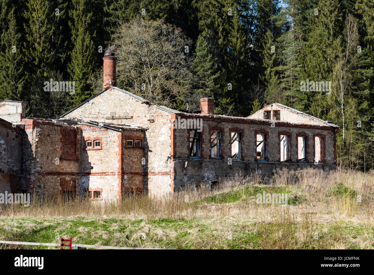 abandoned building ruins on blue sky Stock Photo - Alamy