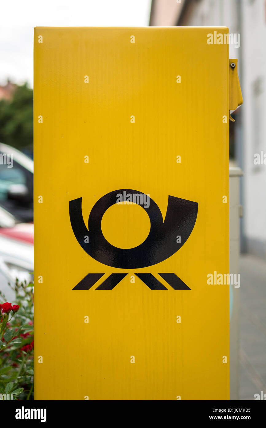 Deutsche post mailbox hi-res stock photography and images - Alamy