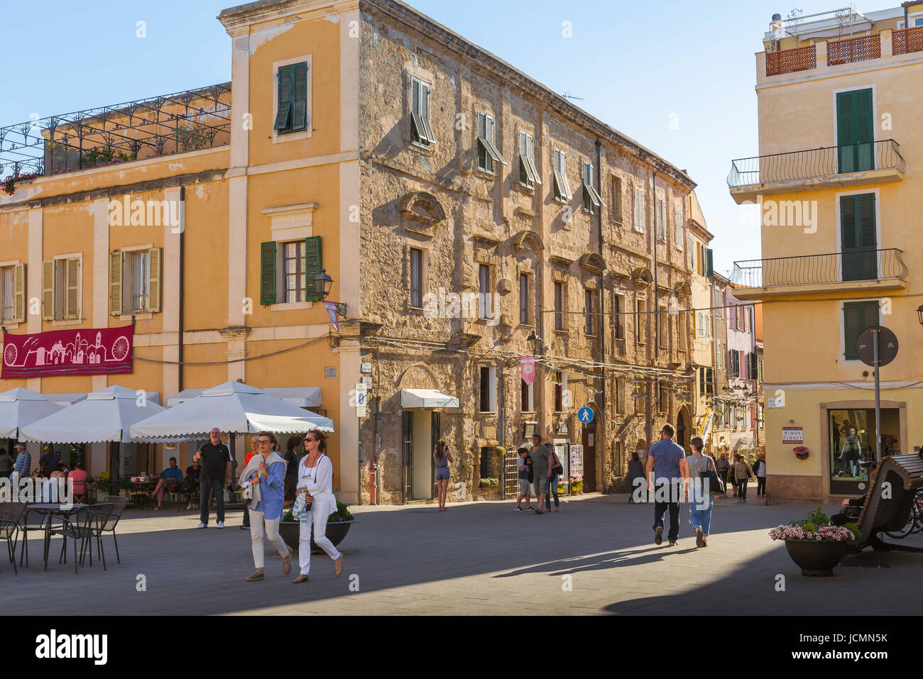 Alghero old town, view of people walking through the Largo San ...
