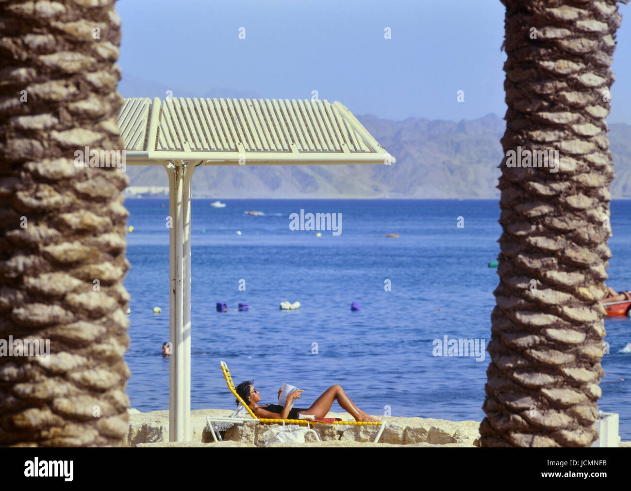 Tourist sunbather hi-res stock photography and images - Alamy