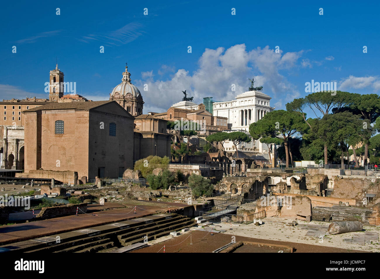 Roman Forum and Vittorio Emmanuele Monument ,Rome,Italy Stock Photo - Alamy