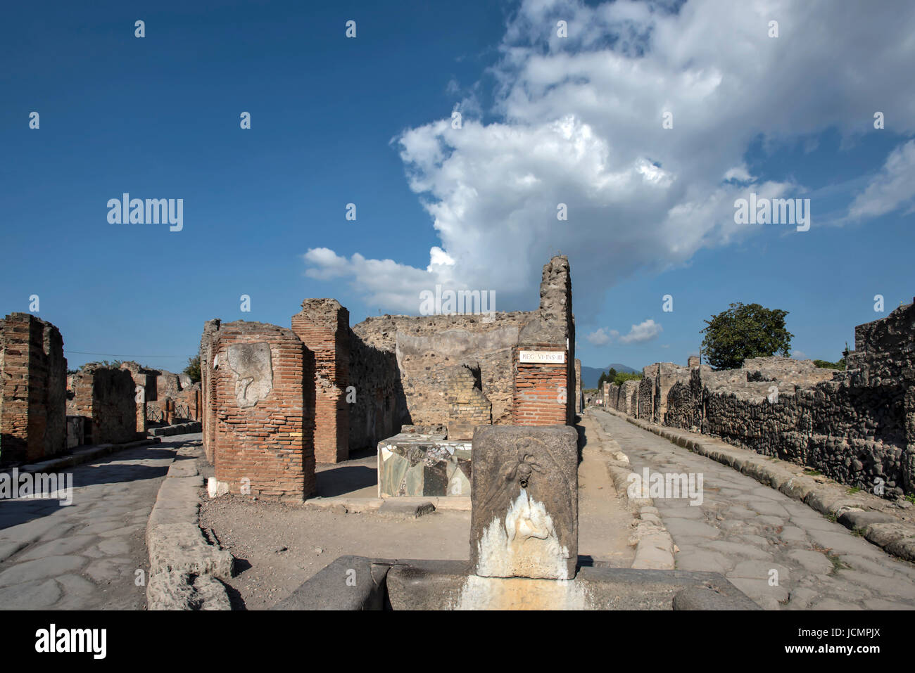 View of Pompei Ruins Naples,Italy Stock Photo - Alamy