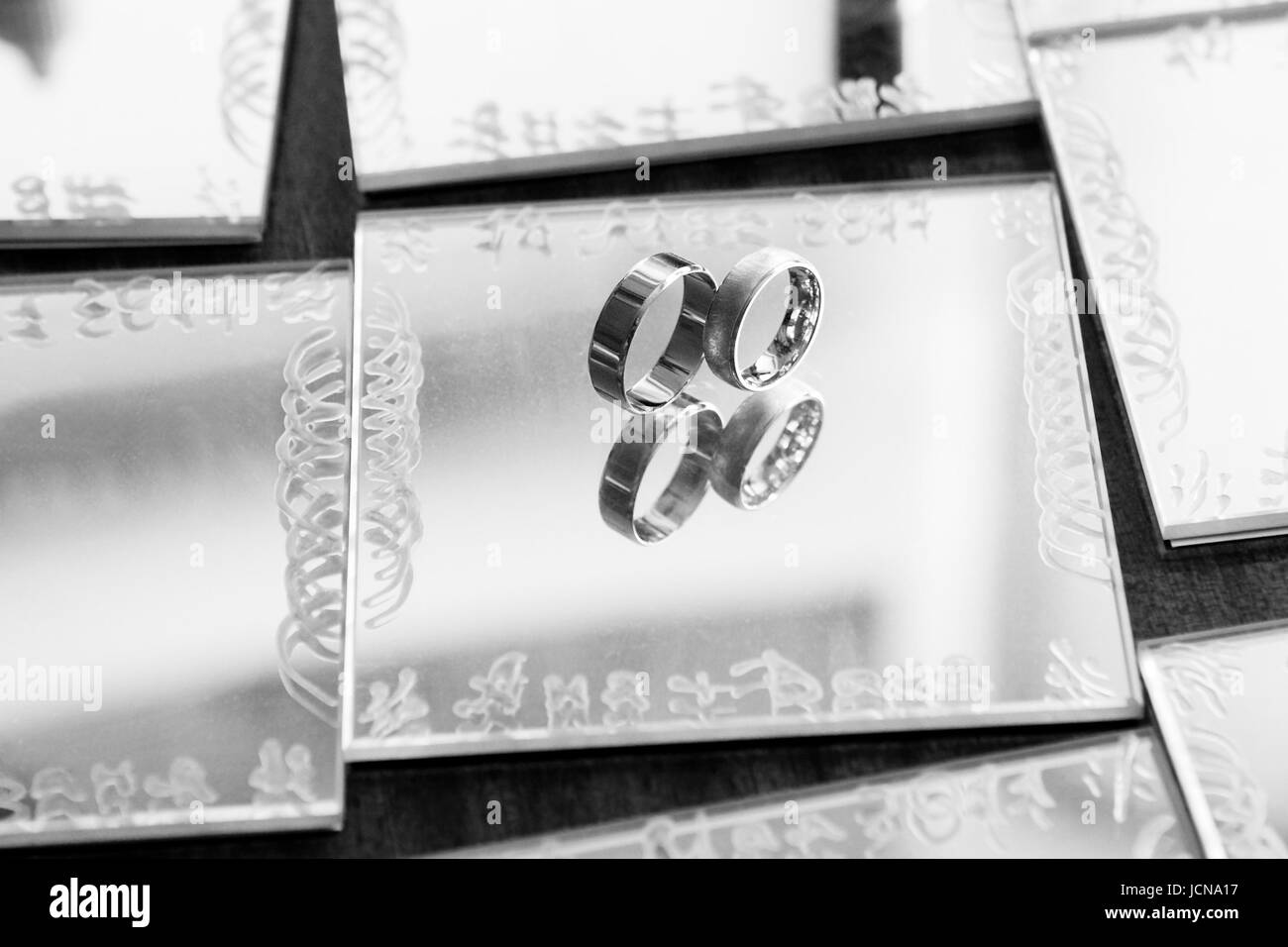 White gold wedding ring Black and White Stock Photos & Images - Alamy