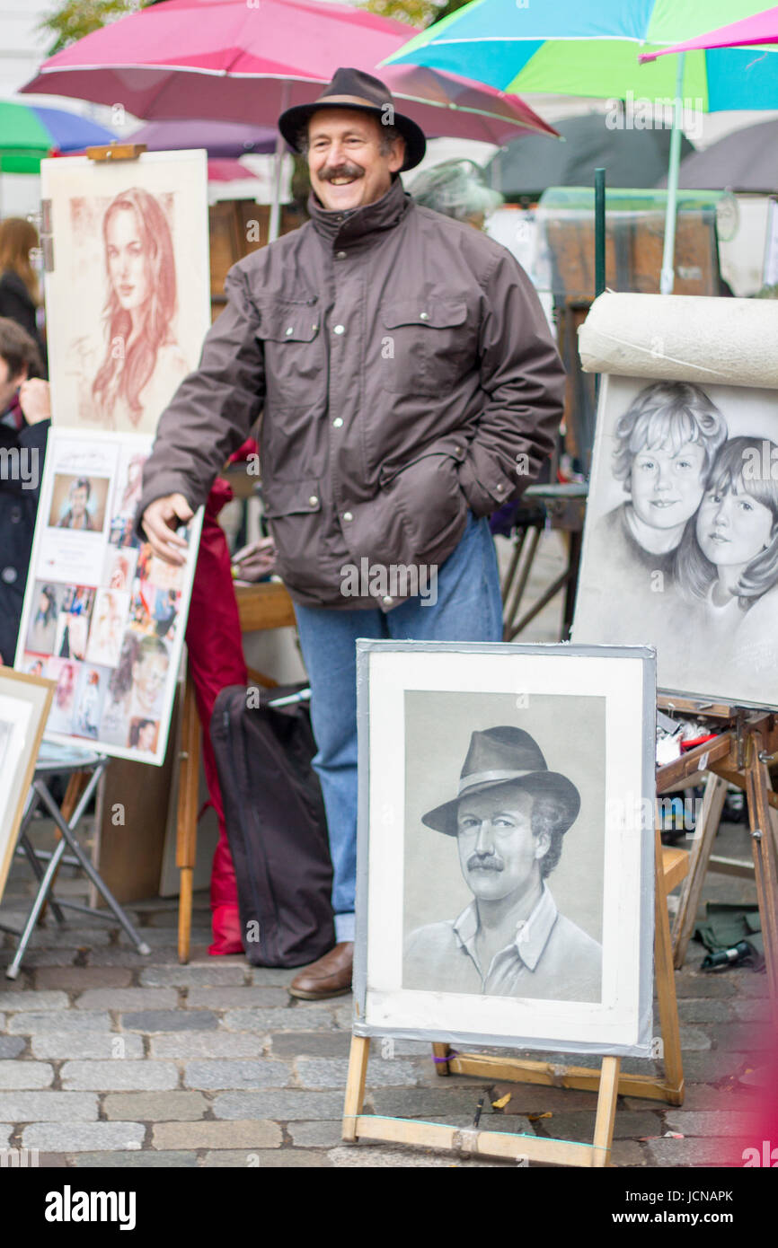 Portrait artist. Paris, France Stock Photo - Alamy