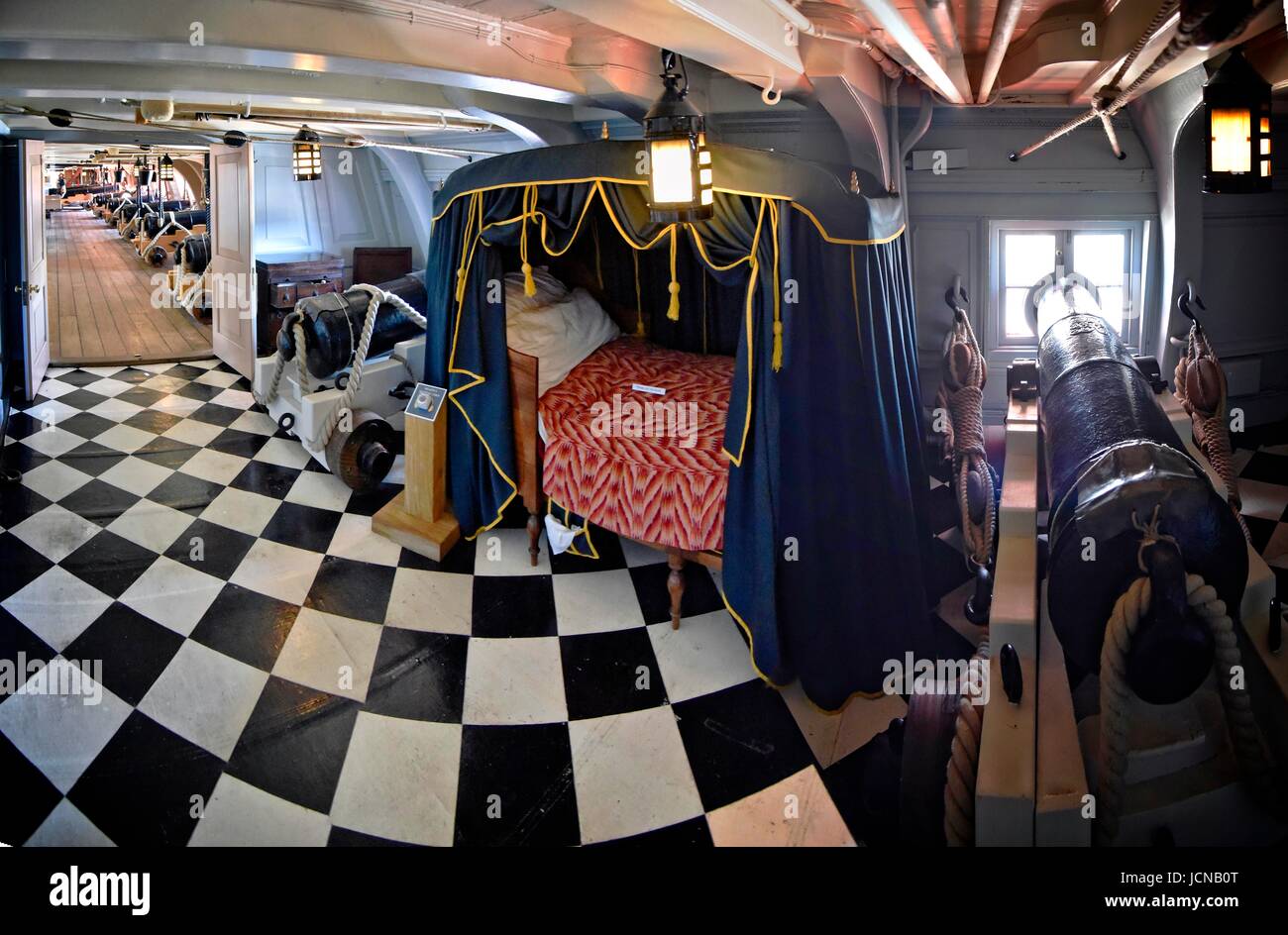 Hms victory royal navy historic hi-res stock photography and images - Alamy