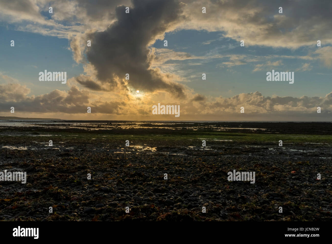 Doonbeg hi-res stock photography and images - Alamy