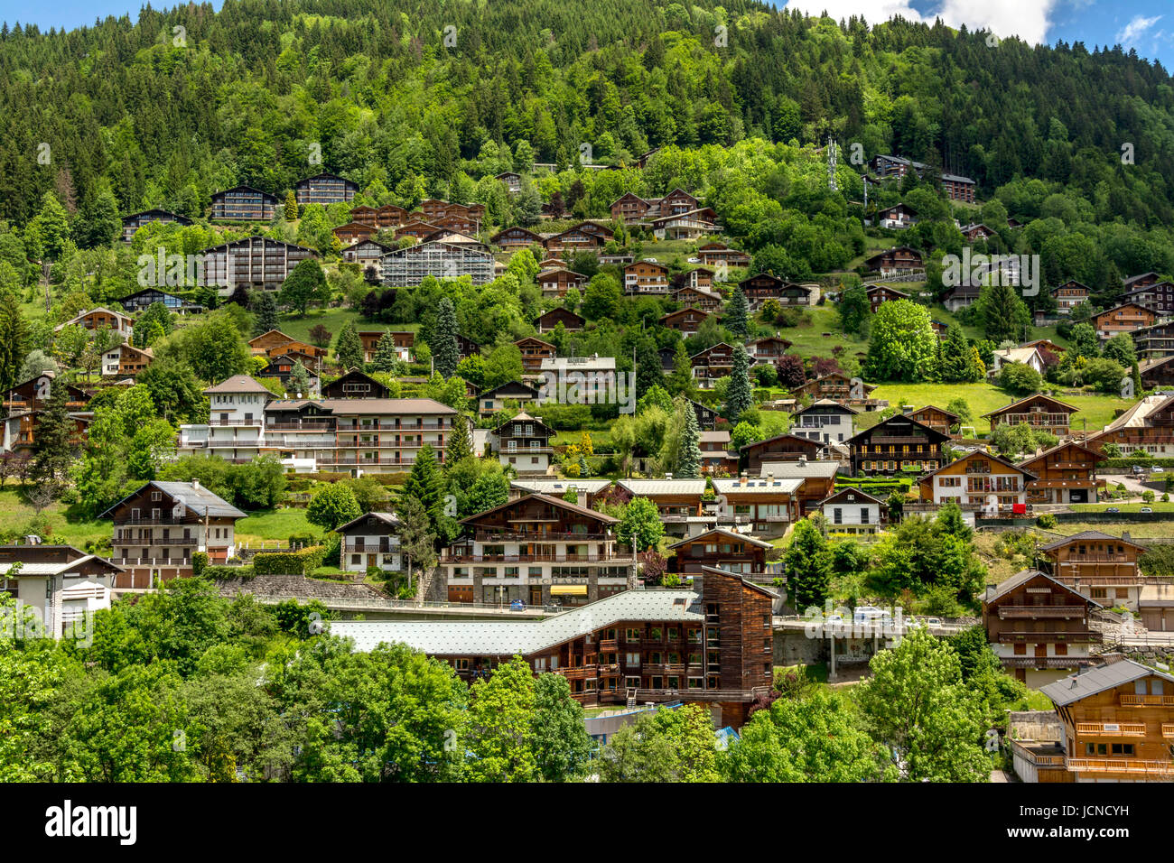 Morzine france hi-res stock photography and images - Alamy