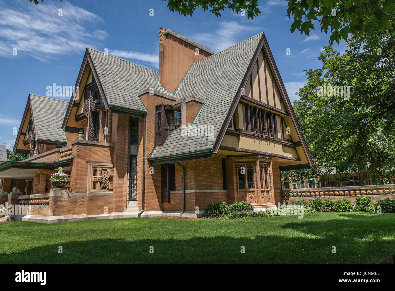 Prairie school frank lloyd wright hi-res stock photography and images ...