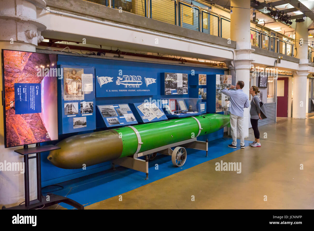 ALEXANDRIA, VIRGINIA, USA - The Torpedo Factory Art Center, in Old Town ...