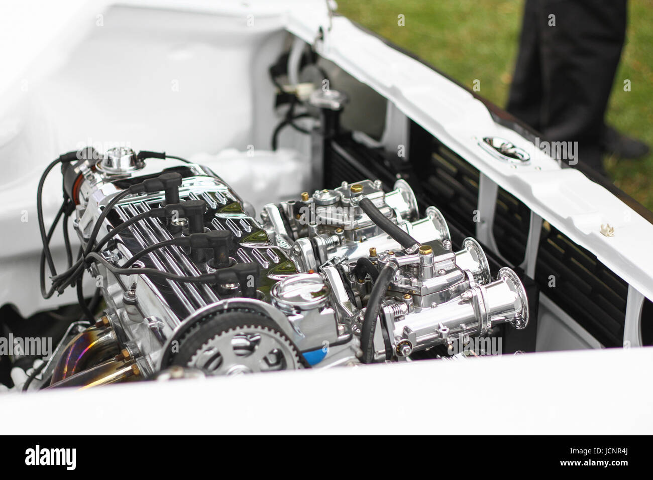 Up close photo of a car engine Stock Photo - Alamy