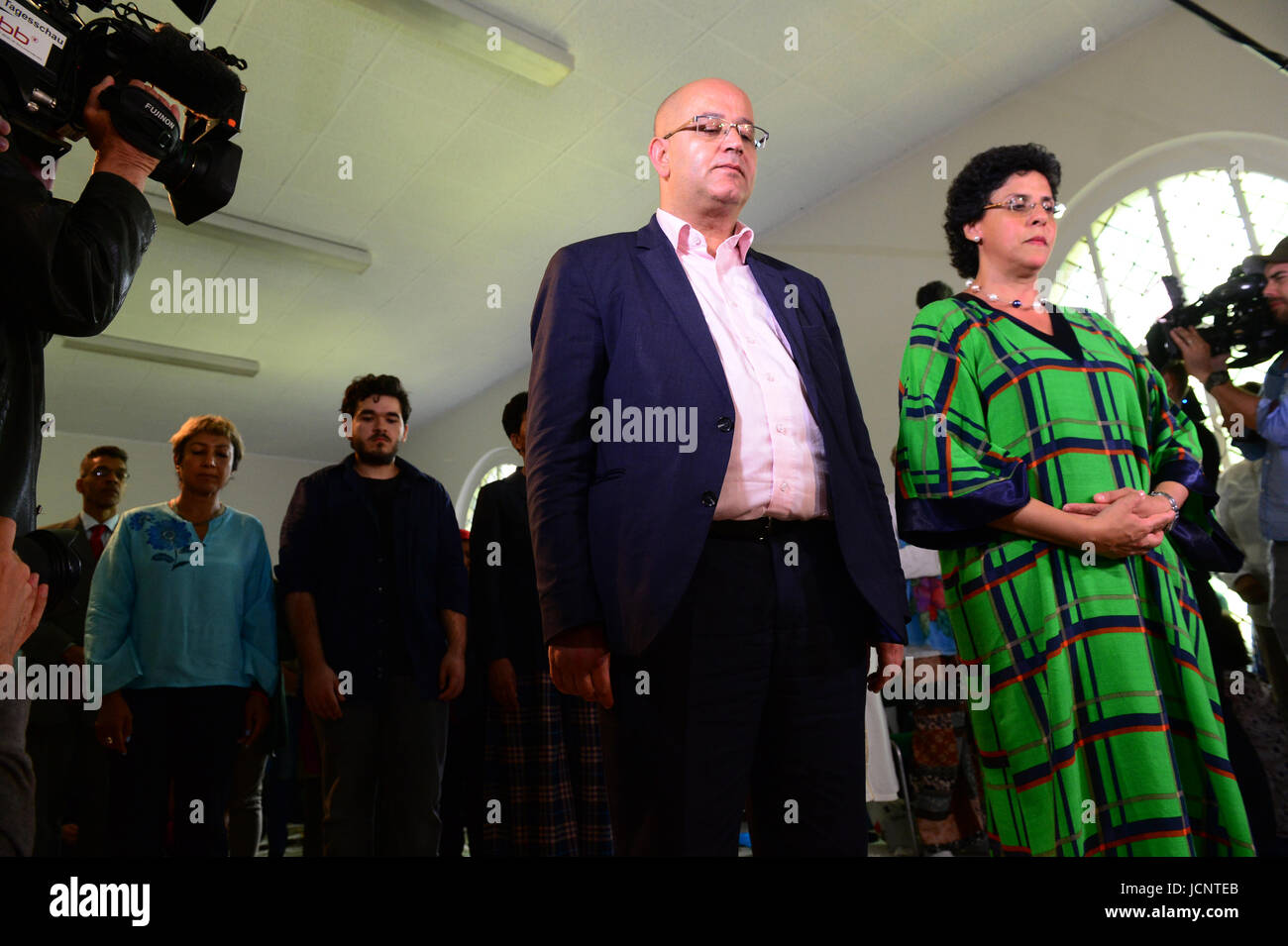 The imams Abdel-Hakim Ourghi (L) und Elham Manea are in charge of the ...