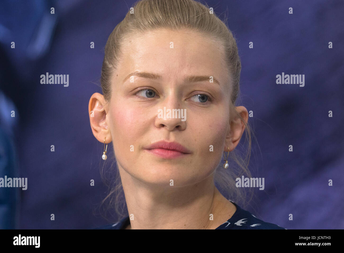 Moscow premiere movie festival hi-res stock photography and images - Alamy