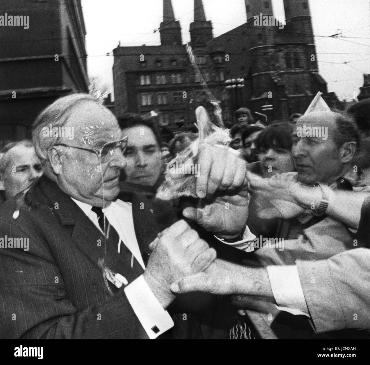 (dpa files) - Egg white is dripping off Helmut Kohl's face as he tries ...